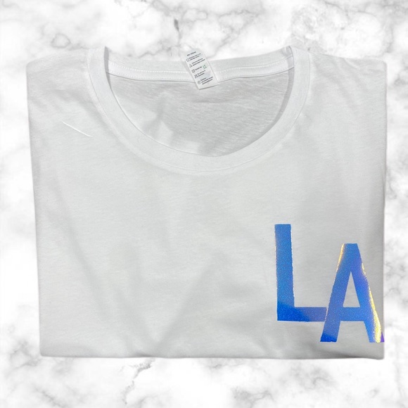 Tops | La Shirt | Poshmark